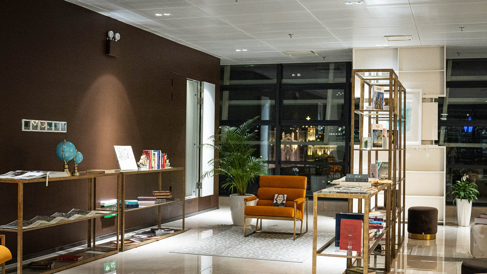 BINAES: Un espacio para todos - XPOT