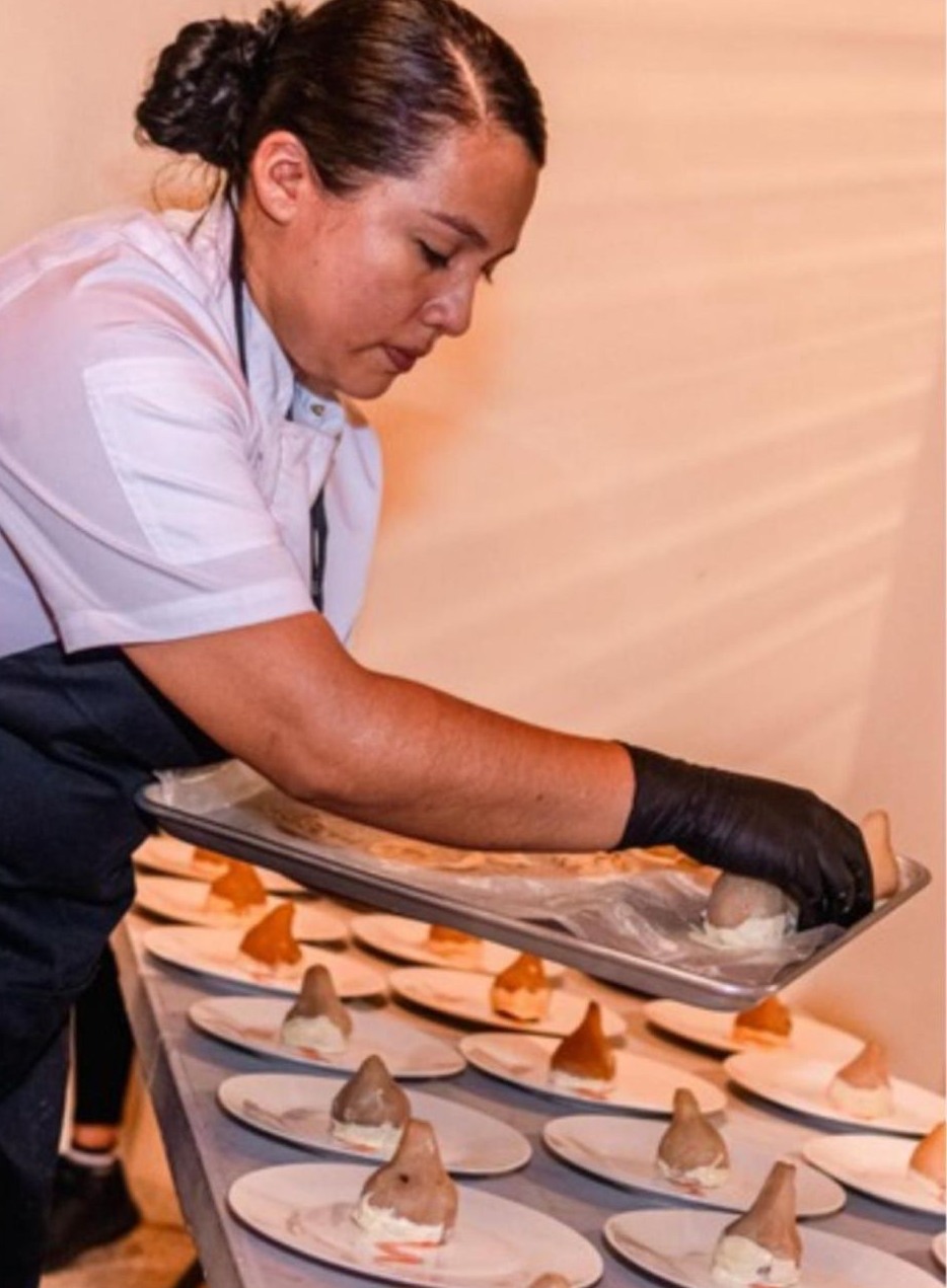 Karla Cornejo, la chef que conquista California con sabor salvadoreño ...
